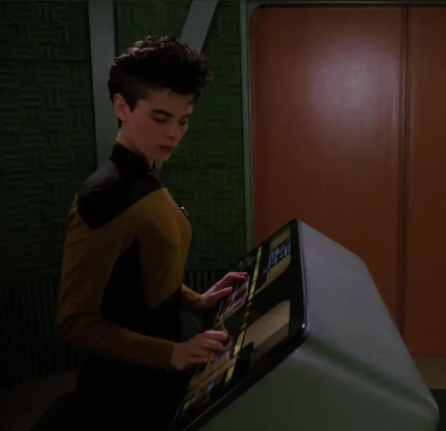 Tracee Lee Cocco - Women Of Star Trek